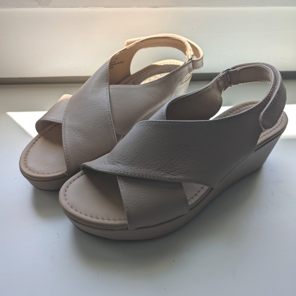 me too | Shoes | Metooarenawedge Sandal Neutral Beige 75 | Poshmark